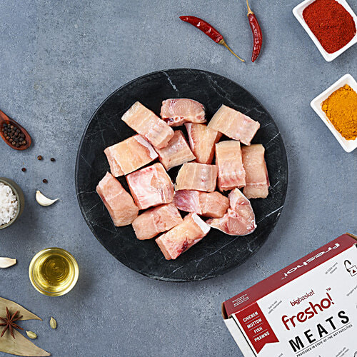 Buy fresho! Basa Fish Cubes Boneless Online at Best Price of Rs 181 ...