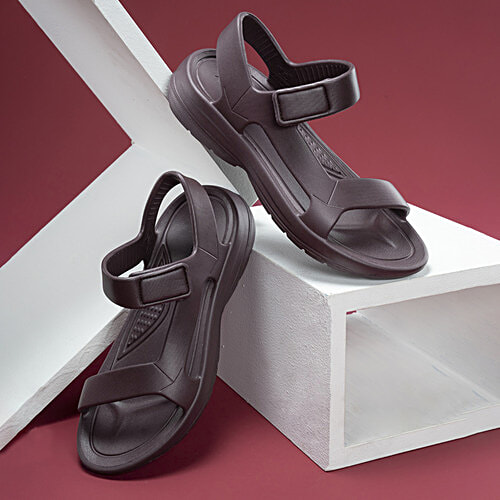 Buy Redtape Women's Wine Lifestyle Sandals Online at Best Price of Rs ...