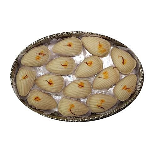 Buy Sri Narayan Reddy Sweets Sweet Kaju Badam 1 Kg Online at the Best ...