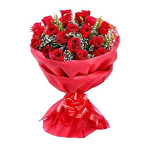 Buy Shanthi Flowers Flower Bouquet - Rosy Spring 1 pc Online at Best ...