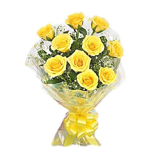 Buy Shanthi Flowers Flower Bouquet - Simply You 1 pc Online at Best ...