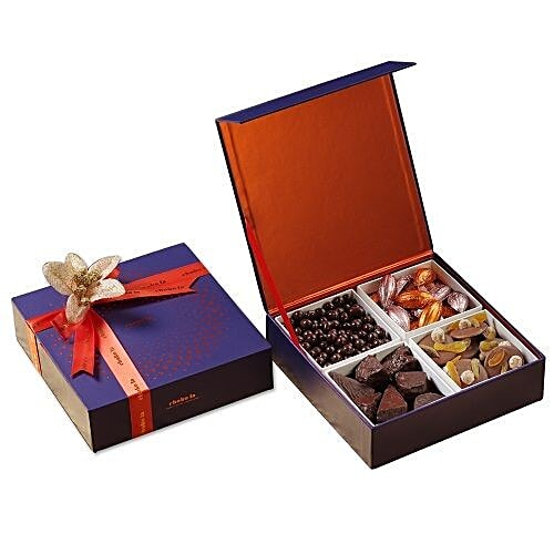 Buy Choko La Wedding Special Collective Four Chocolates Gift Box 600 Gm ...