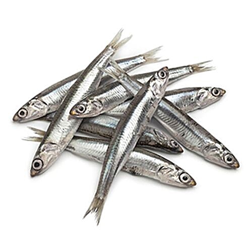 Buy My Chicken & More Fish - Veluri / Anchovy 500 gm (Fry Cut) Online ...