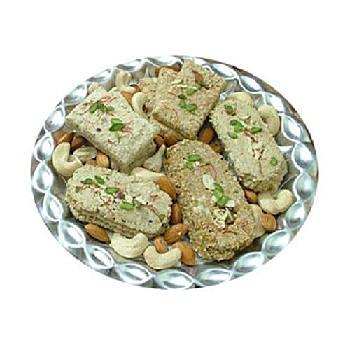 Buy Avarya Sweets - Peanut Pista Gajak Online at Best Price of Rs null ...