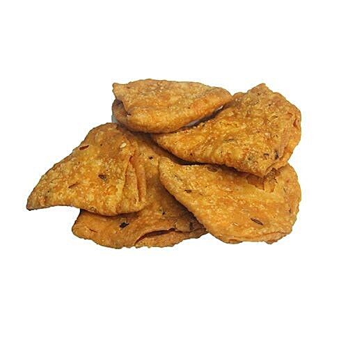Buy Avarya sweets Snacks - Vegitable Triangle Puri Online at Best Price ...