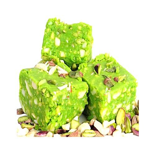 Buy Royal Meethas Sweets - Kaju Pista Barfi Online at Best Price of Rs ...