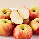 Buy Fresho Apple Ambri 500 Gm Online at the Best Price of Rs 81.7 ...